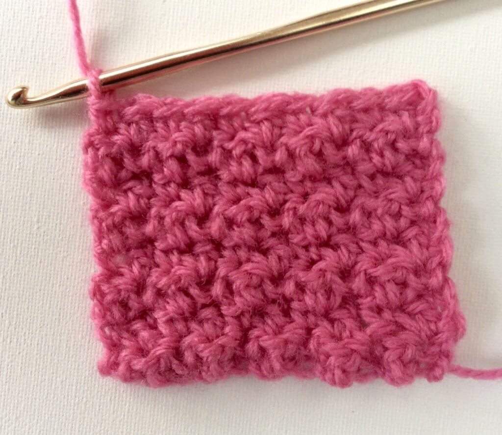 tutorial: seed stitch crochet - La Visch Designs
