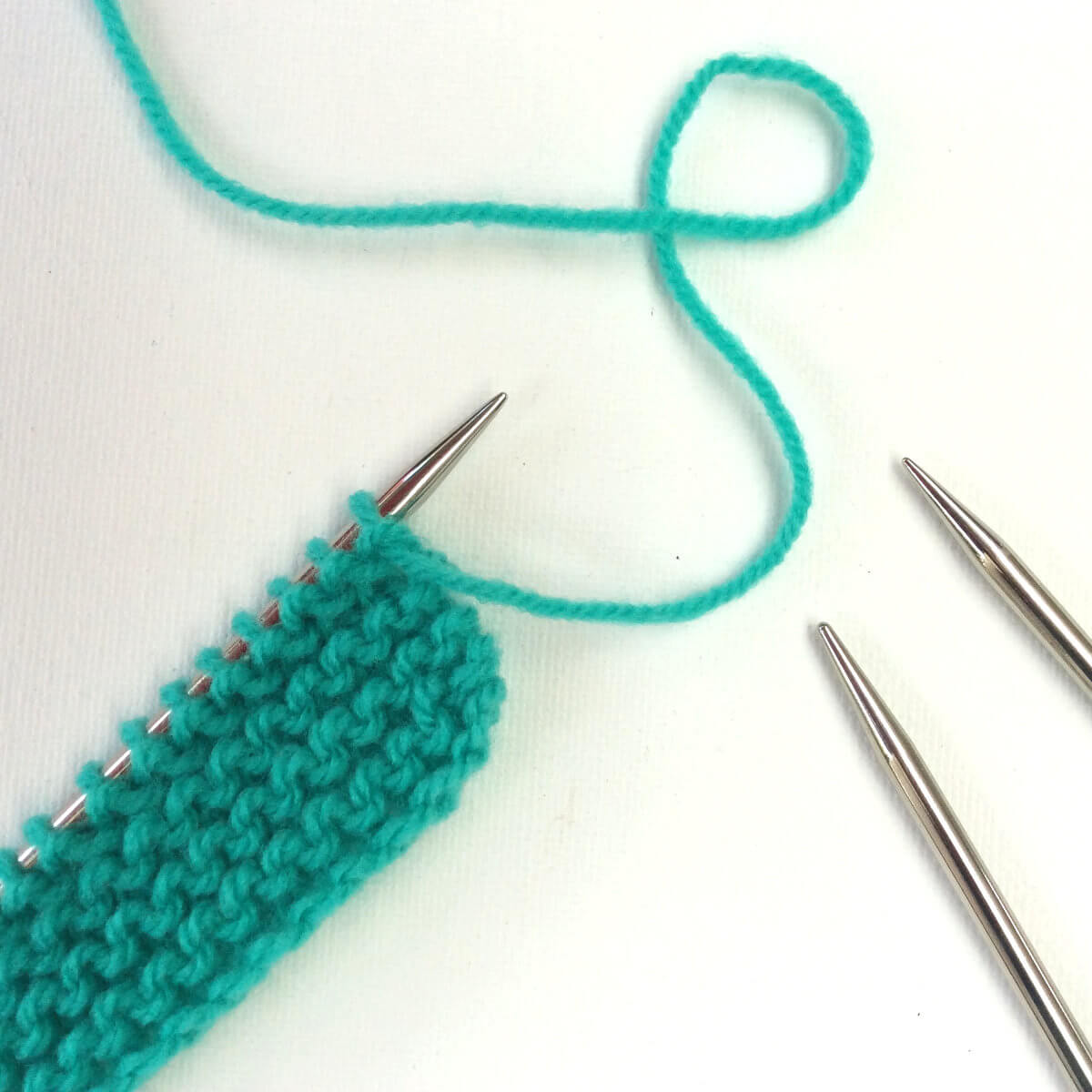 tutorial: knitting the loopy bind-off - La Visch Designs