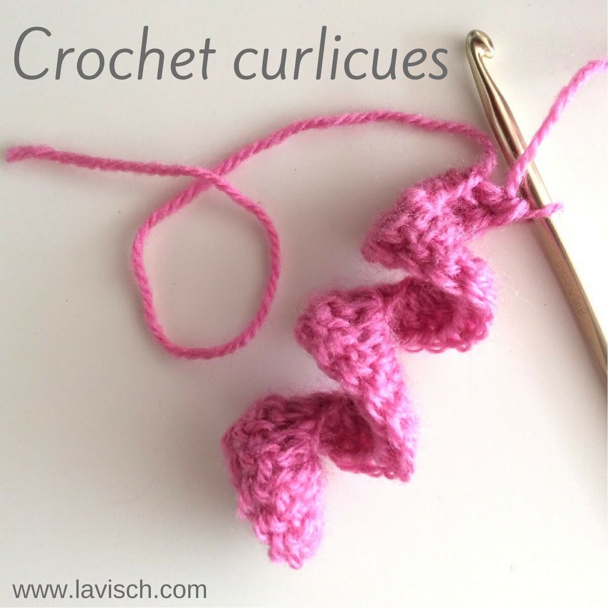 tutorial: crochet curlicues - La Visch Designs