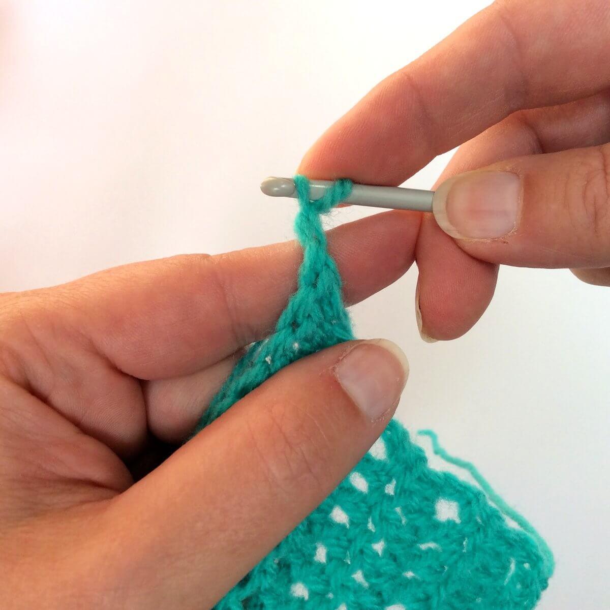 tutorial: chainless starting double crochet (csdc) - La Visch Designs