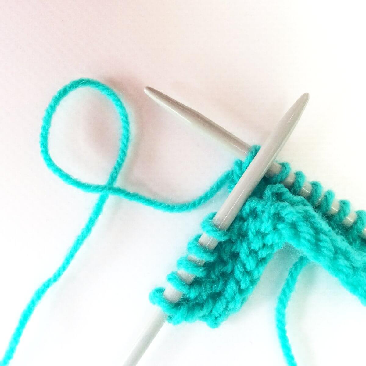 tutorial - knitting the m1bl increase - La Visch Designs