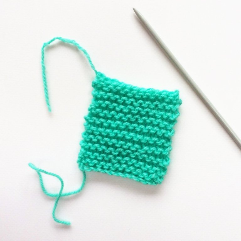 tutorial - pick-up & knit from garter stitch - La Visch Designs