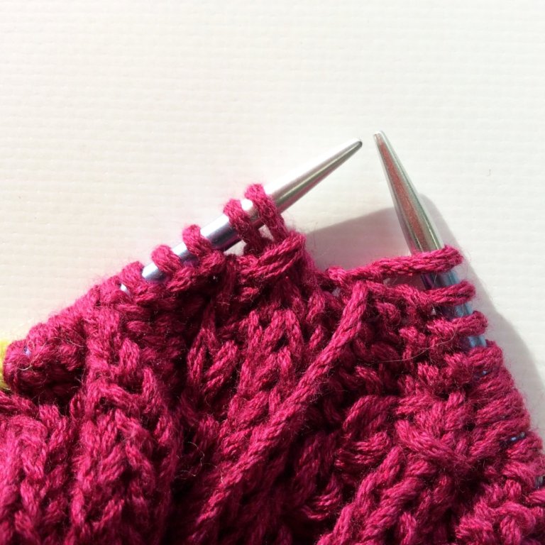 tutorial – working a lifted-over knot stitch - La Visch Designs