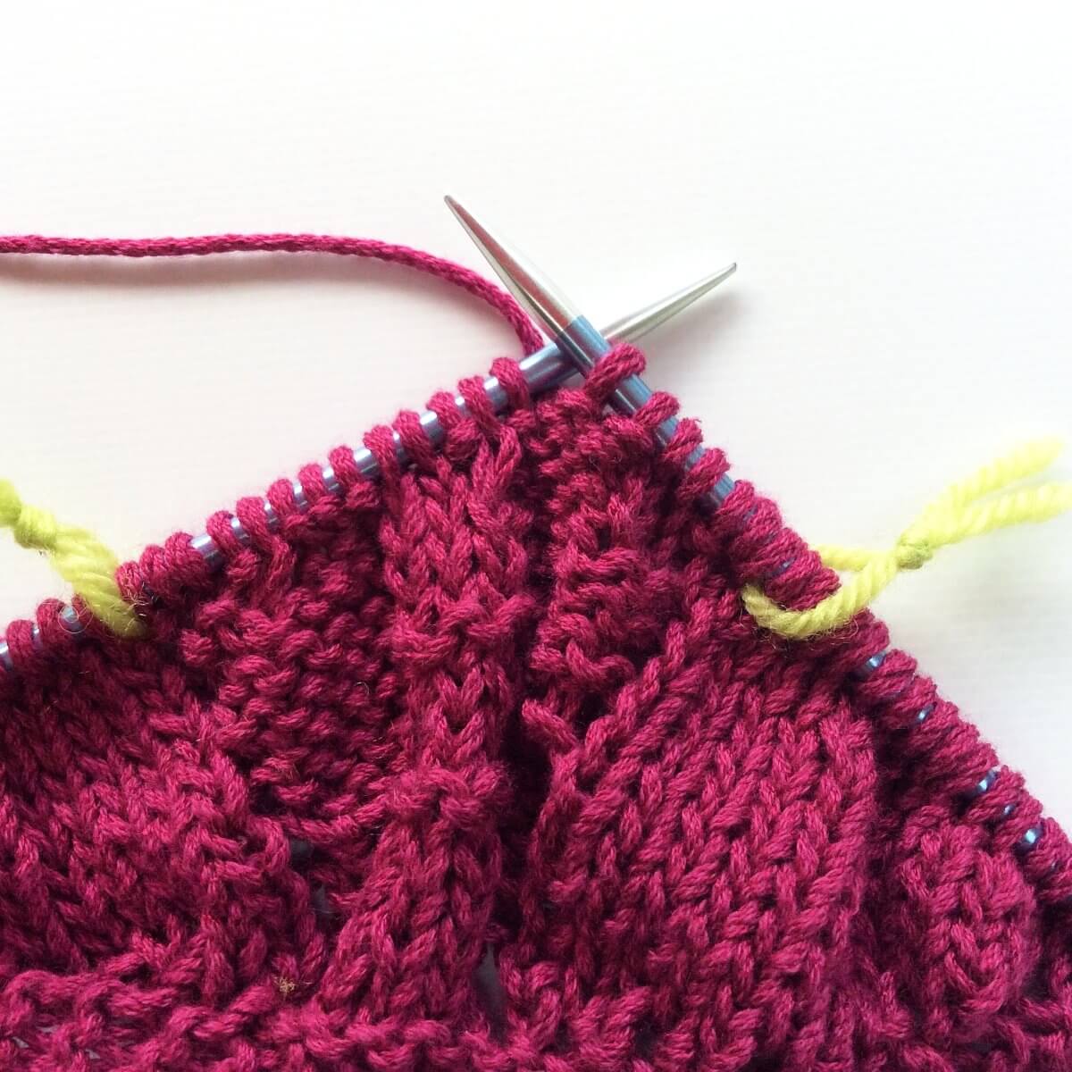 tutorial – working a Right Twist - La Visch Designs