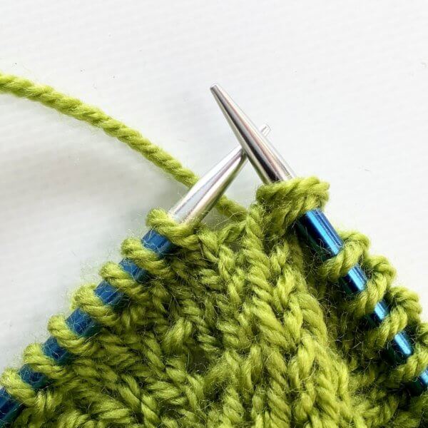 tutorial - sl2-k1-p2sso centered double decrease - La Visch Designs