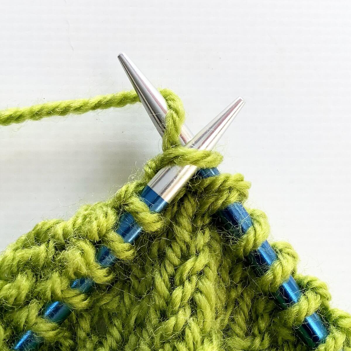 tutorial - sl2-k1-p2sso centered double decrease - La Visch Designs