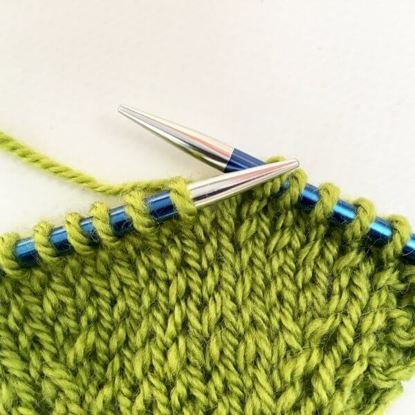 tutorial - the k3tog right-leaning double decrease - La Visch Designs