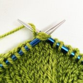 tutorial - the k3tog right-leaning double decrease - La Visch Designs