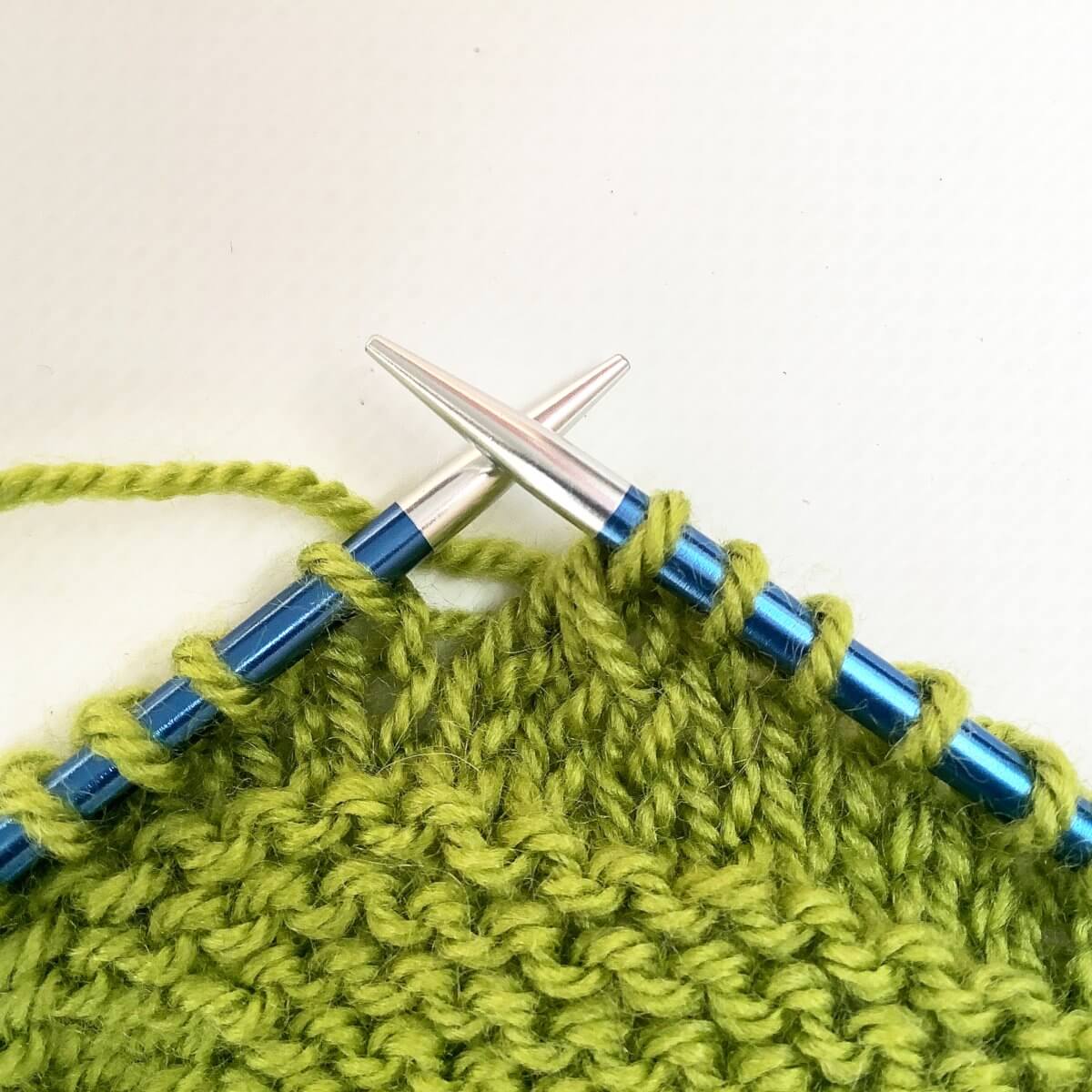 tutorial – the k3tog tbl left-leaning double decrease - La Visch Designs