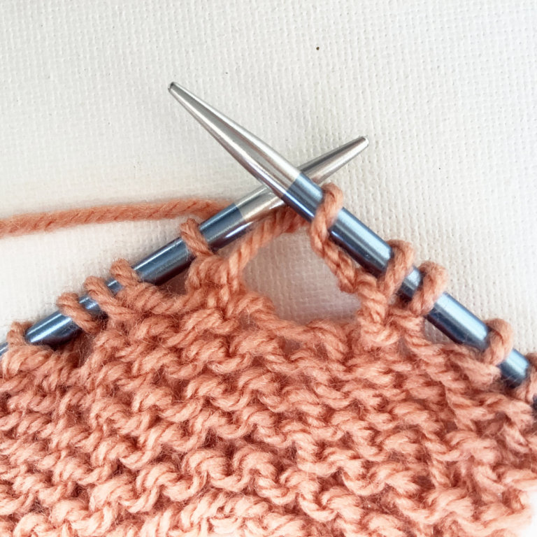 tutorial - working a double yo - La Visch Designs