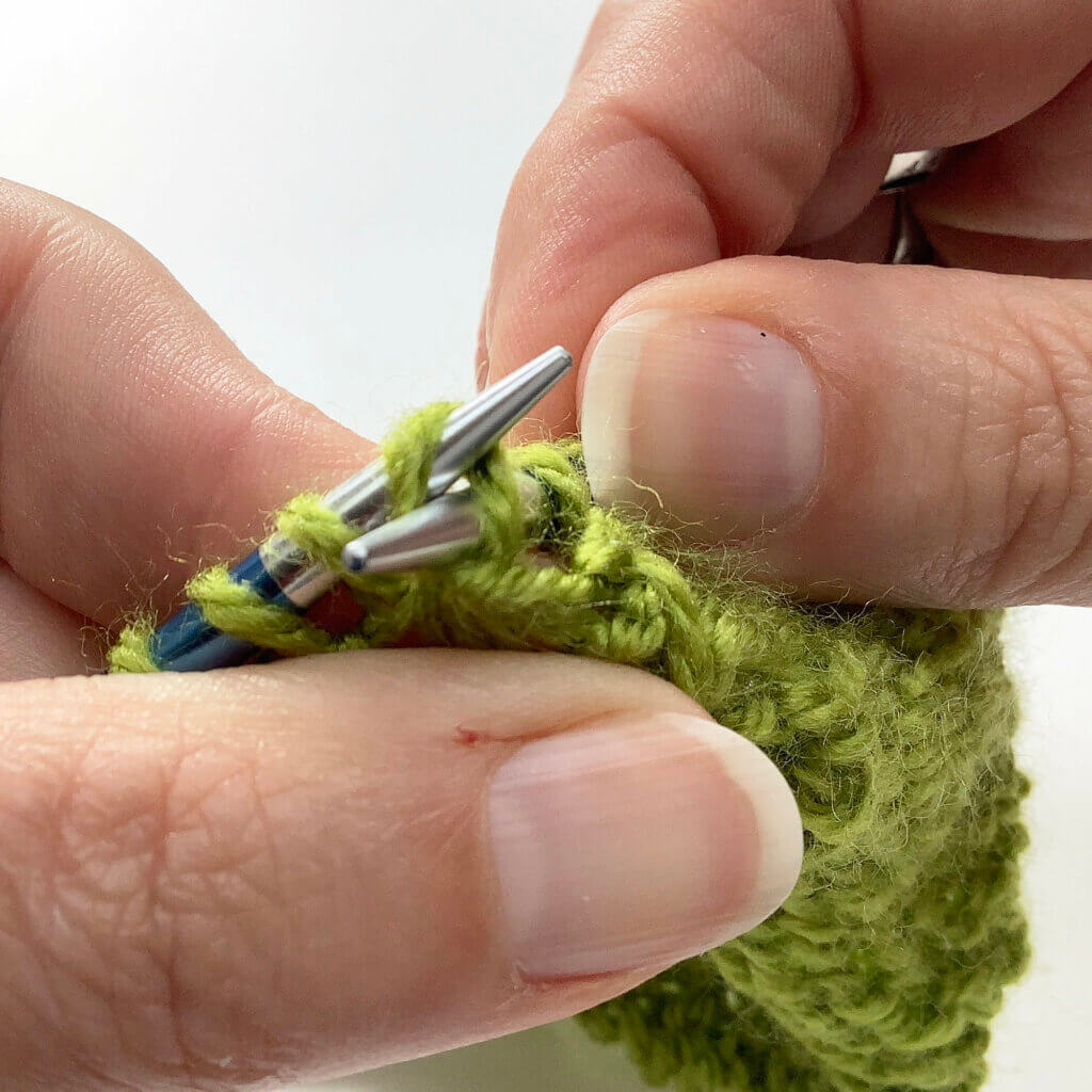 tutorial – working a p2tog tbl - La Visch Designs