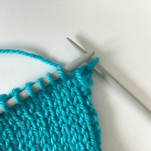 tutorial - working the Icelandic bind-off - La Visch Designs