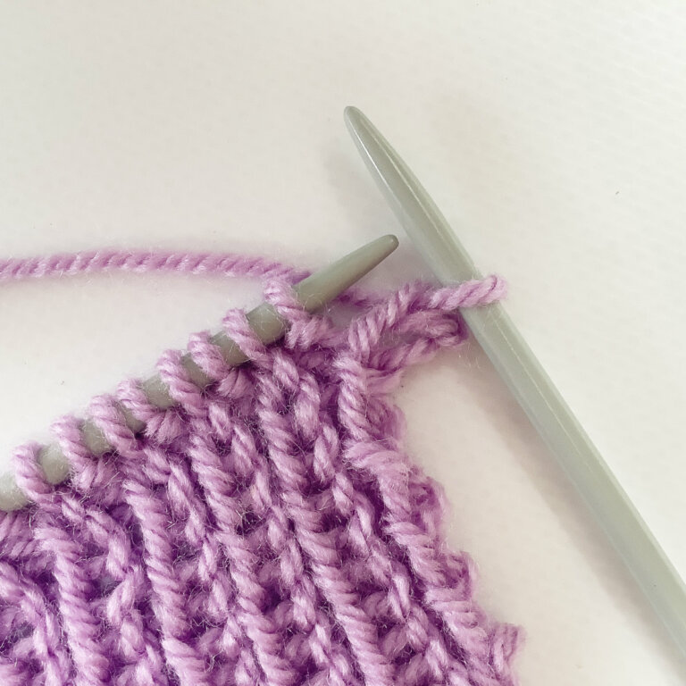 tutorial - binding off in 1x1 rib - La Visch Designs