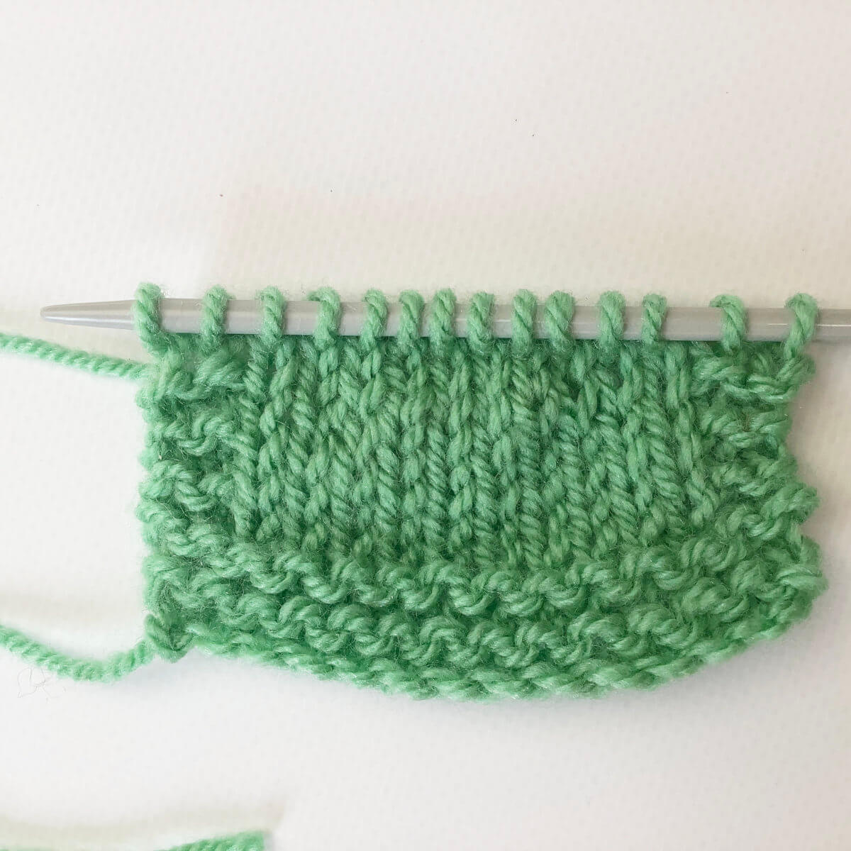 tutorial - Working wrap & turn short rows - La Visch Designs