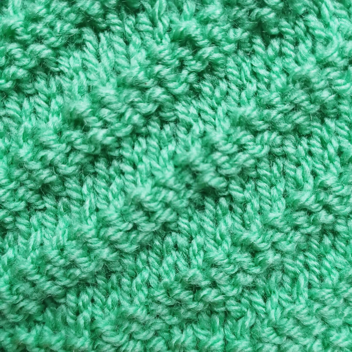 stitch pattern - right slanting diagonal rib - La Visch Designs