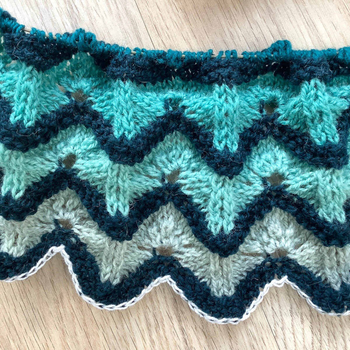 tutorial - working the M6 increase - La Visch Designs