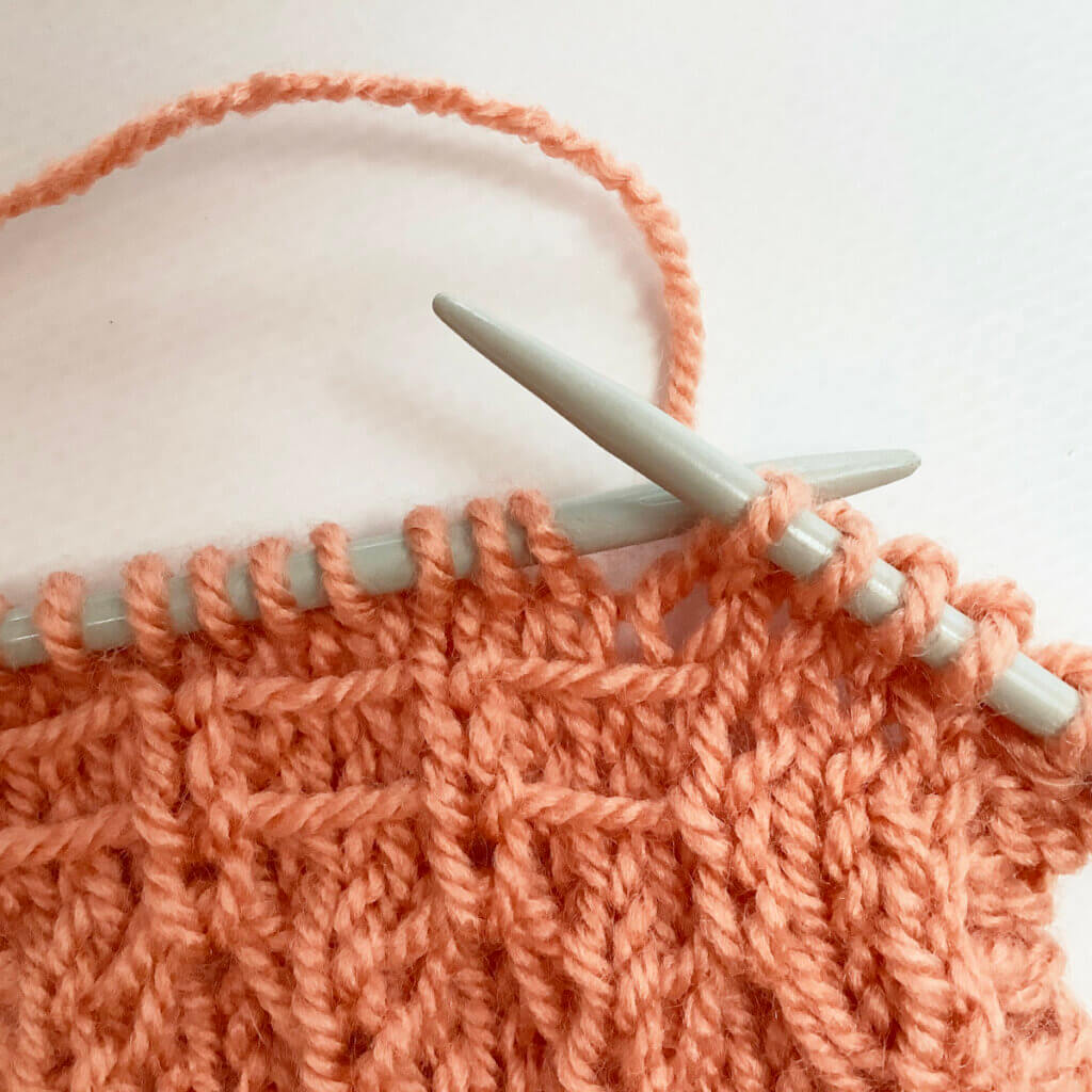 tutorial – working the knit 1 under loose strands (k1 uls) stitch - La ...