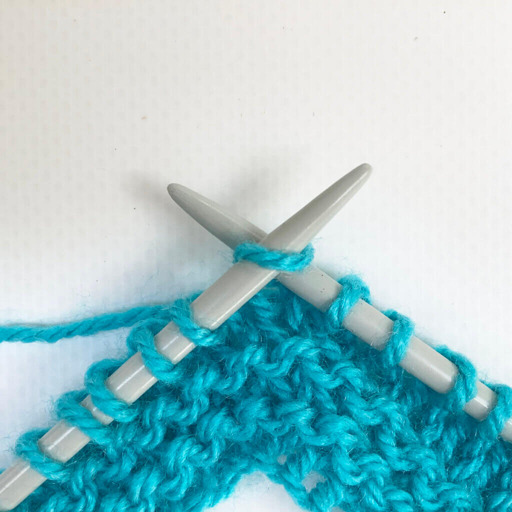 tutorial – working the SSK decrease - La Visch Designs