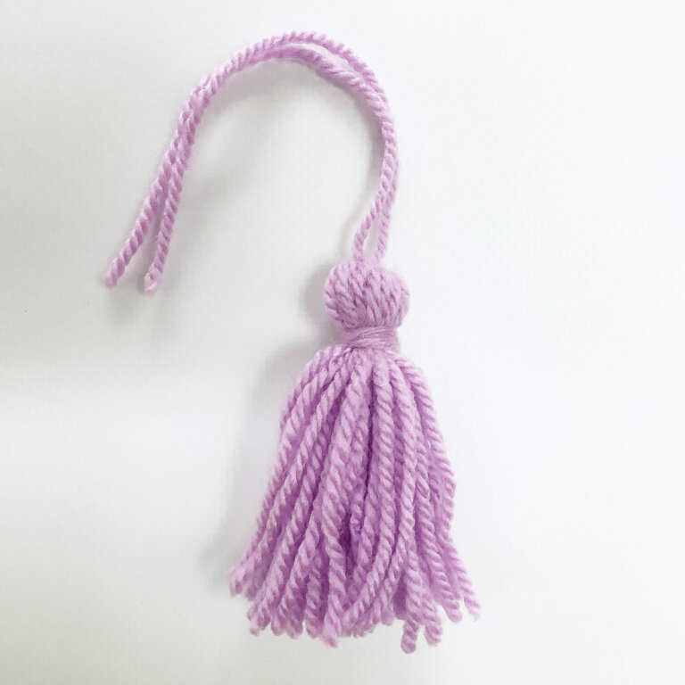 tutorial - making a tassel - La Visch Designs