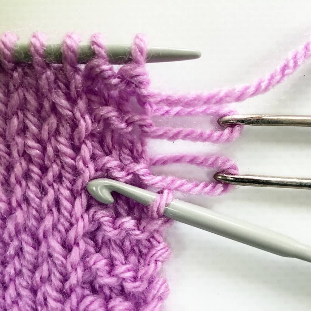 tutorial - fixing an edge stitch - La Visch Designs