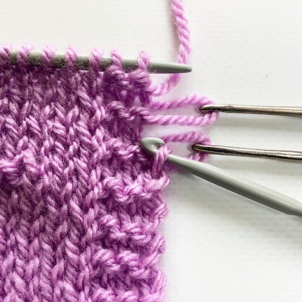 tutorial - fixing an edge stitch - La Visch Designs