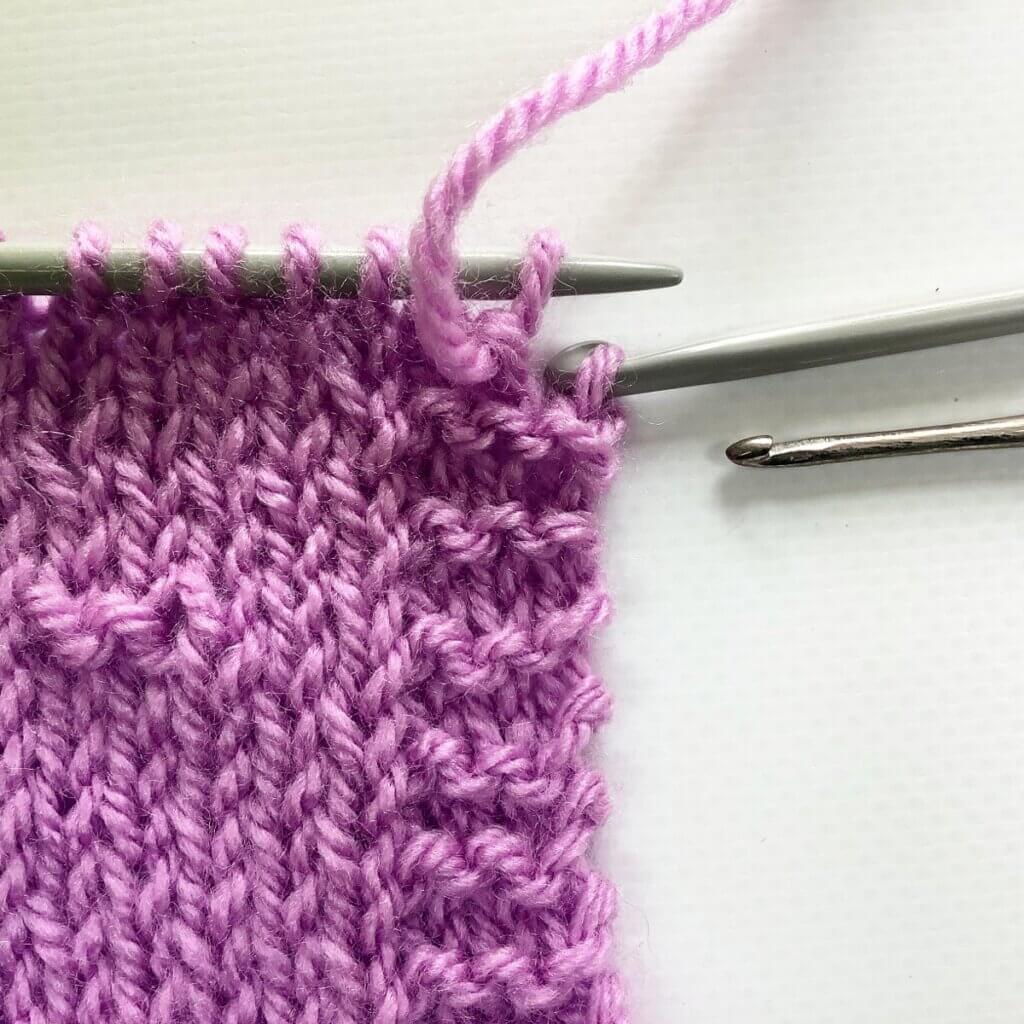 tutorial - fixing an edge stitch - La Visch Designs