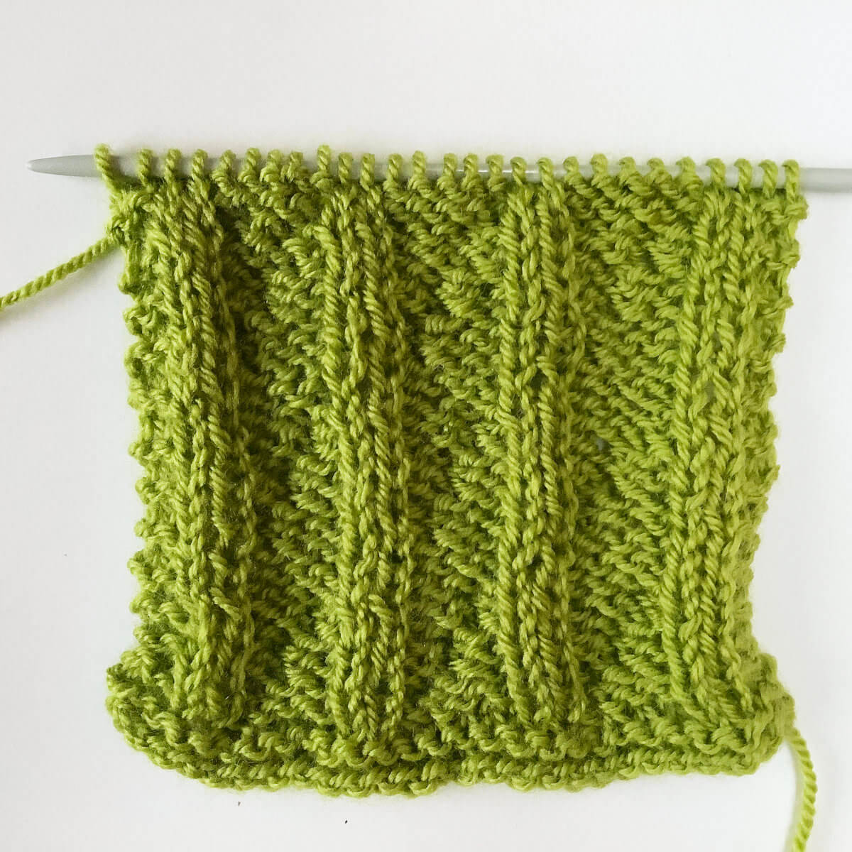 stitch pattern - twisted twill stitch - La Visch Designs