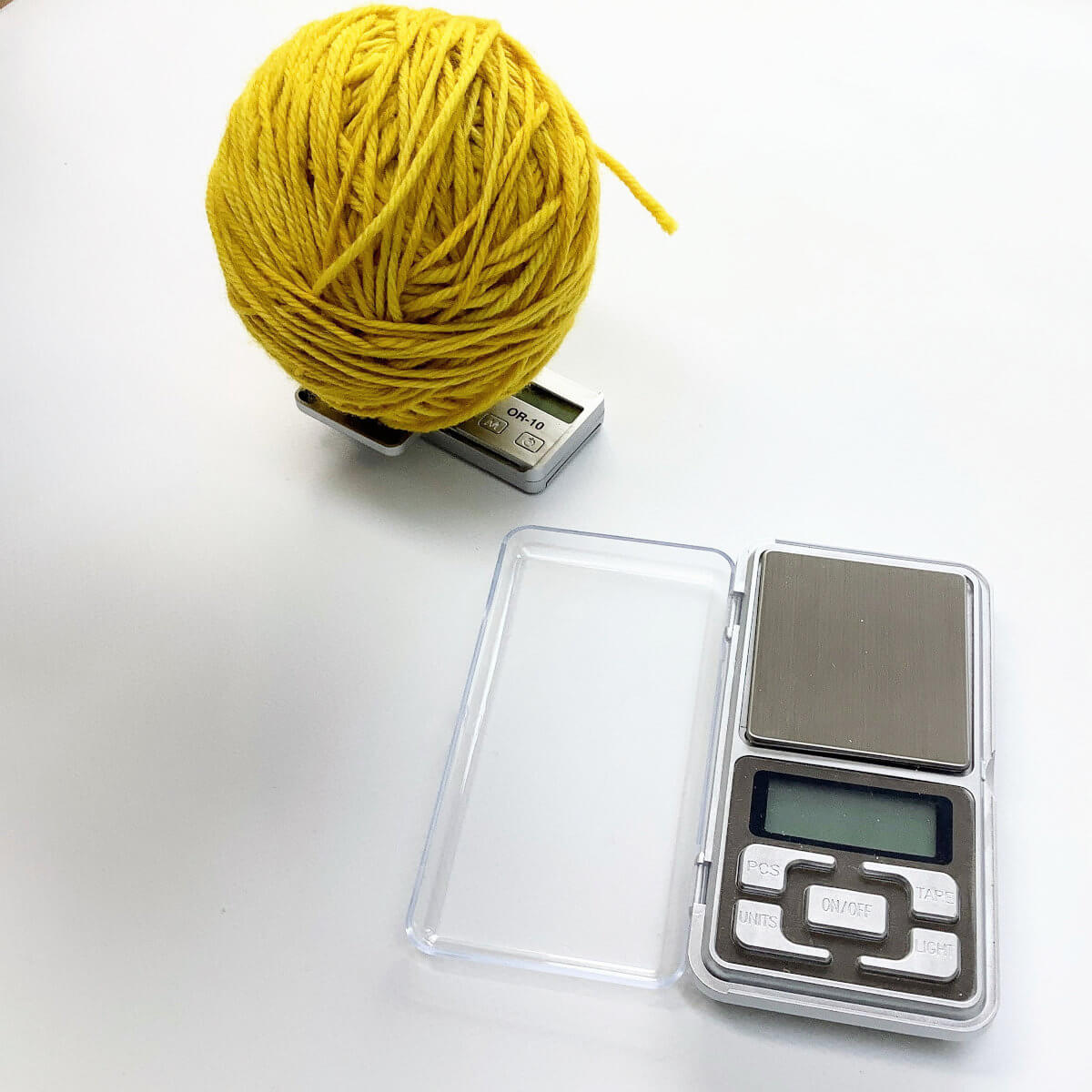tutorial - how to make the most of remaining yarn - La Visch Designs